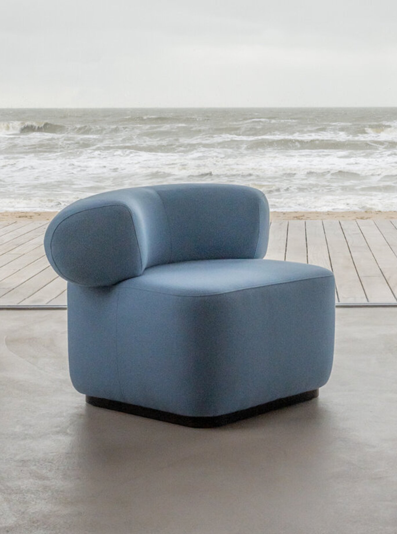 Luna lounge chair | Studio HENK