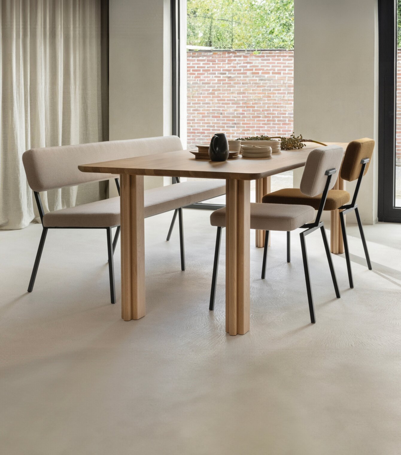 Paste dining table: Space of elegance | Studio HENK