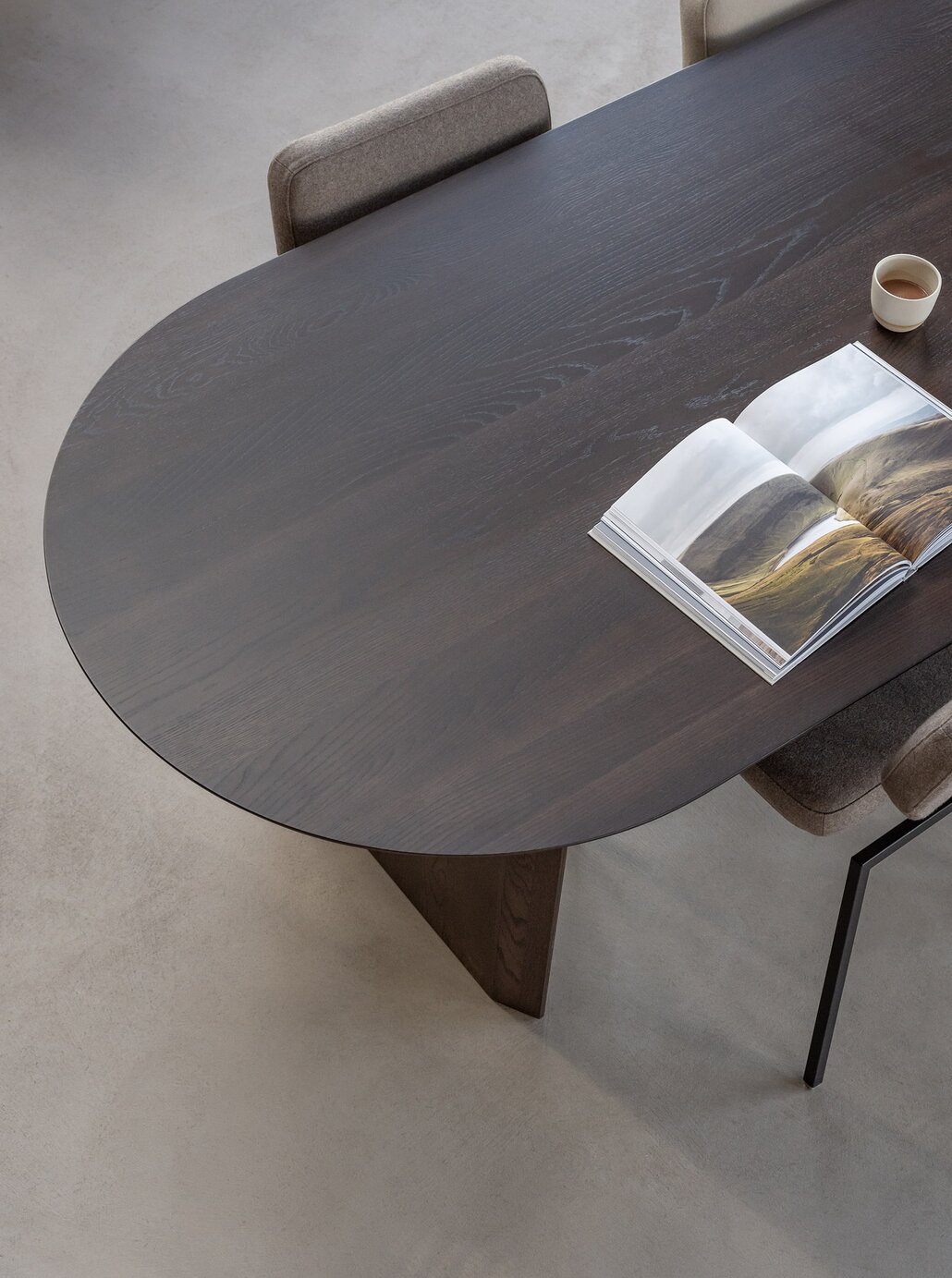 Ovale design tafels | Studio HENK