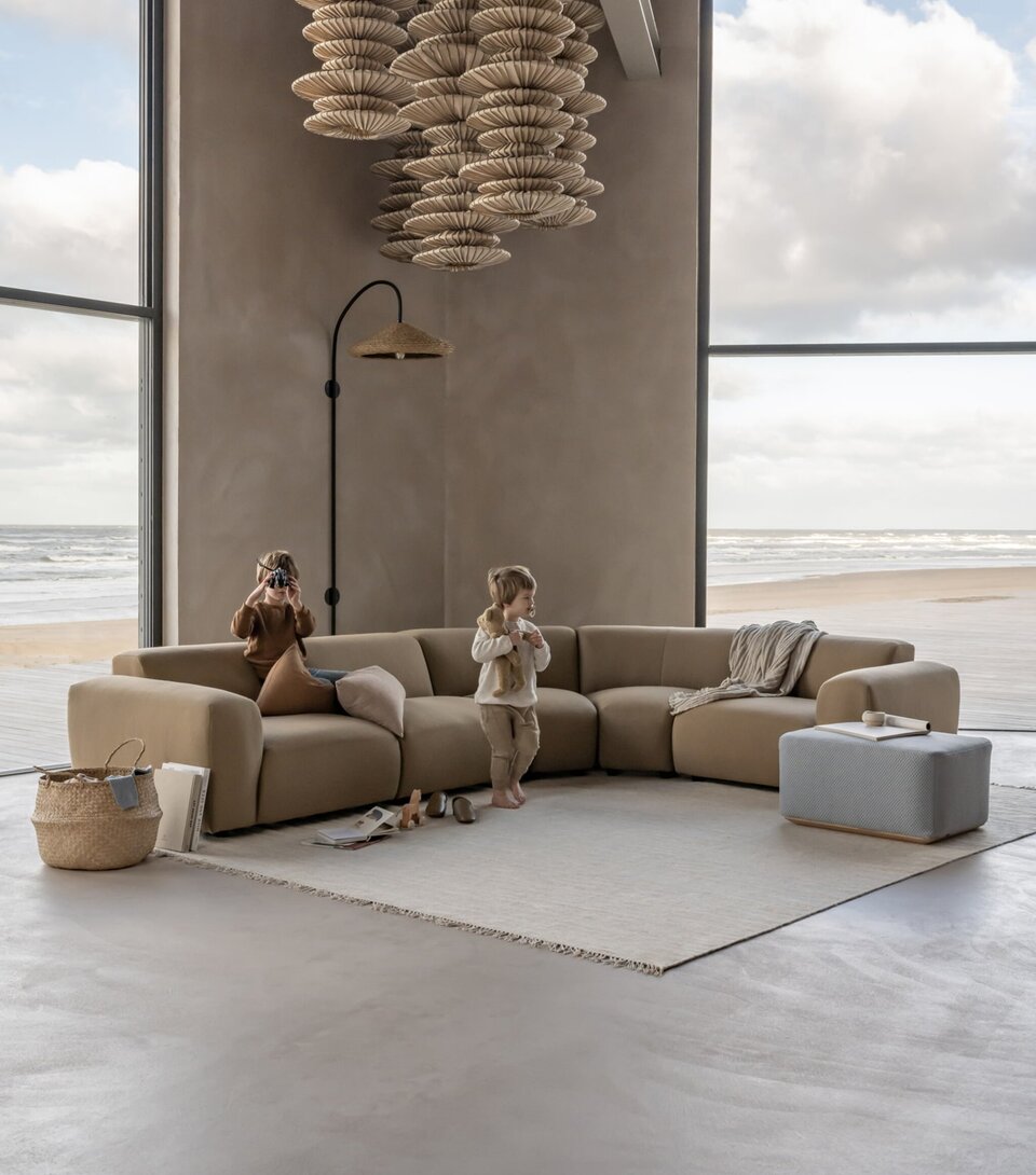 Slant sofa | Studio HENK